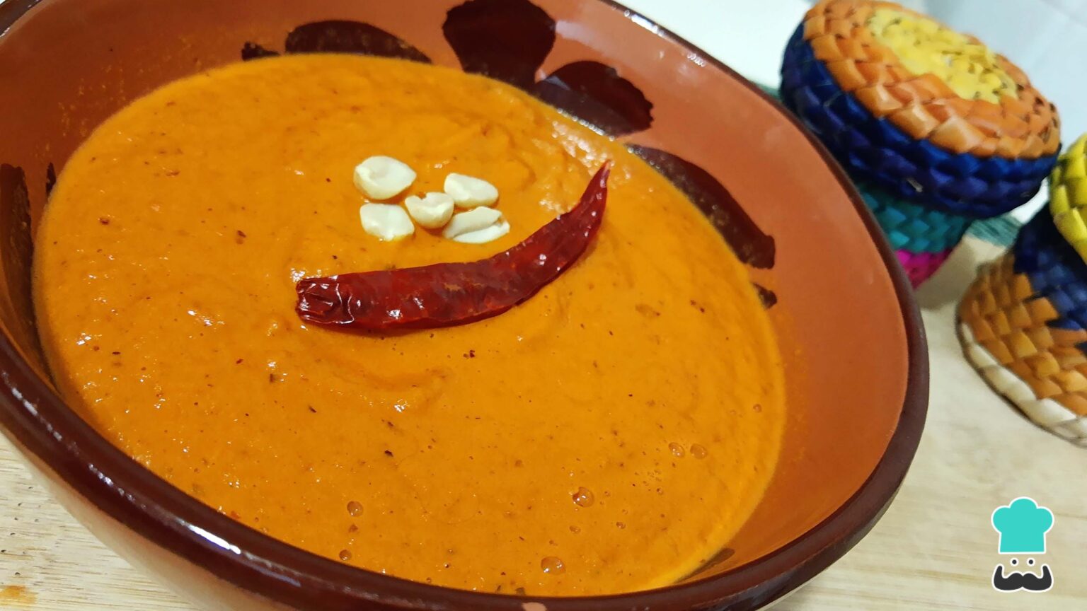 Receta de Salsa de cacahuate con chile de árbol