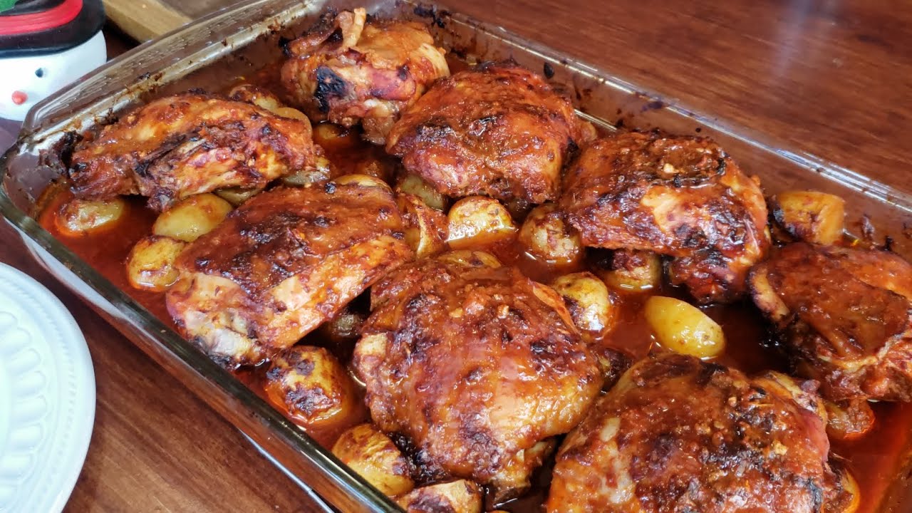 Receta de Pollo adobado al horno con patatas