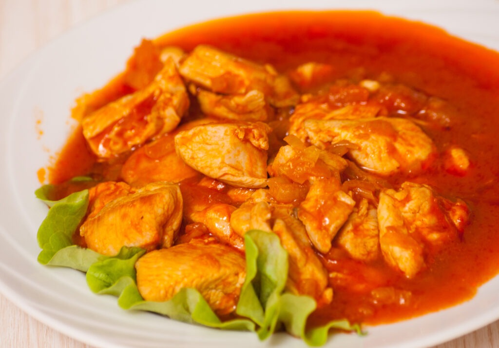 Receta de Pollo frito con tomate
